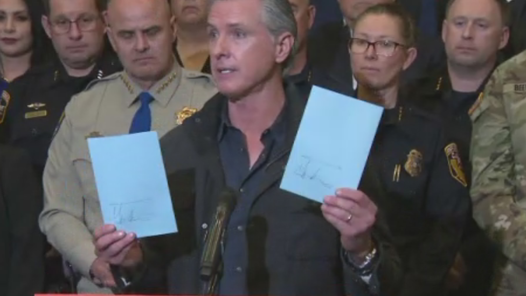 Gov. Gavin Newsom signs $2.5 billion wildfire recovery package for Los ...