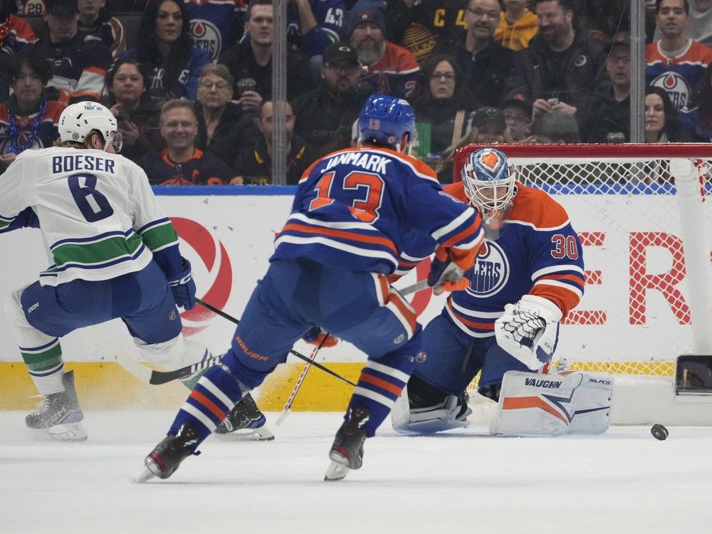 Oilers 6, Canucks 2: The wheels have fallen off