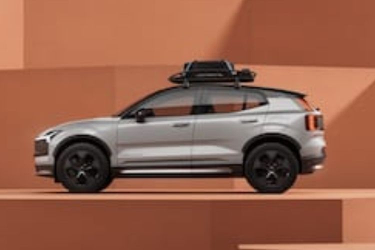 Volvo akan Luncurkan EX3 versi Off-road? Ini Bocoran Tampilannya