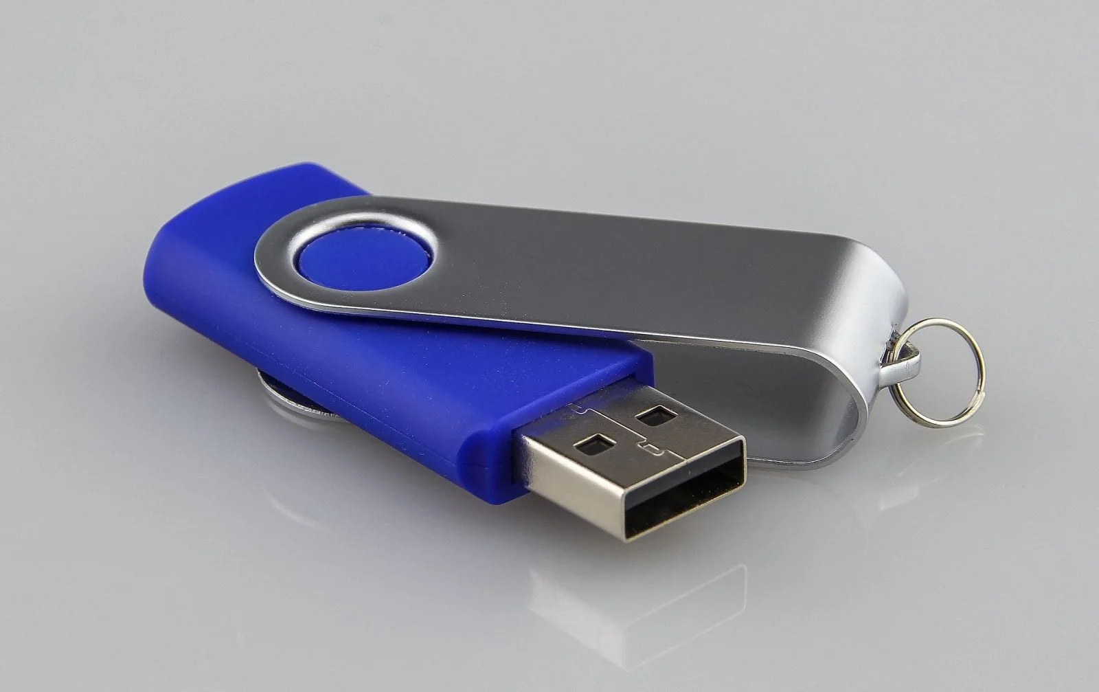 Infection par périphériques USB : 5 conseils pour s’en prémunir