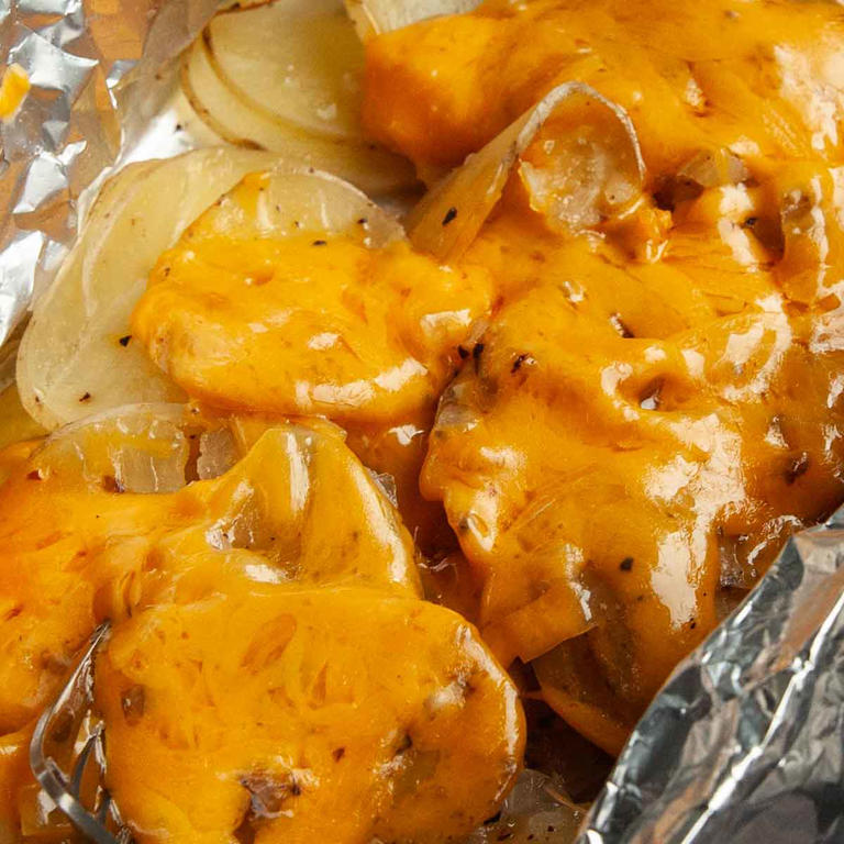 Cheesy Foil Packet Potatoes