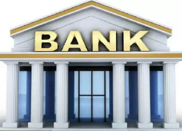 Bank Tips- Has your note torn into four pieces, know how to change it ...