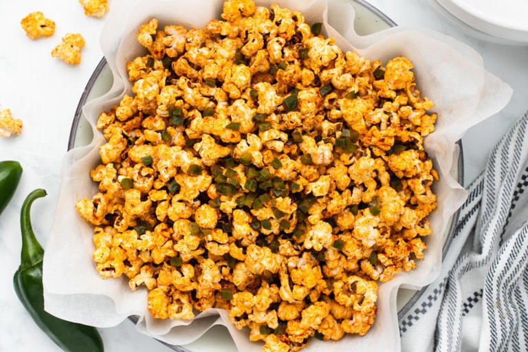 Easy Homemade Jalapeño Popcorn Recipe