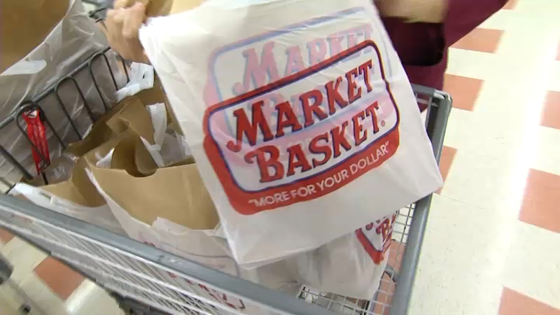 Market Basket board won't take more action before mediation with CEO ...