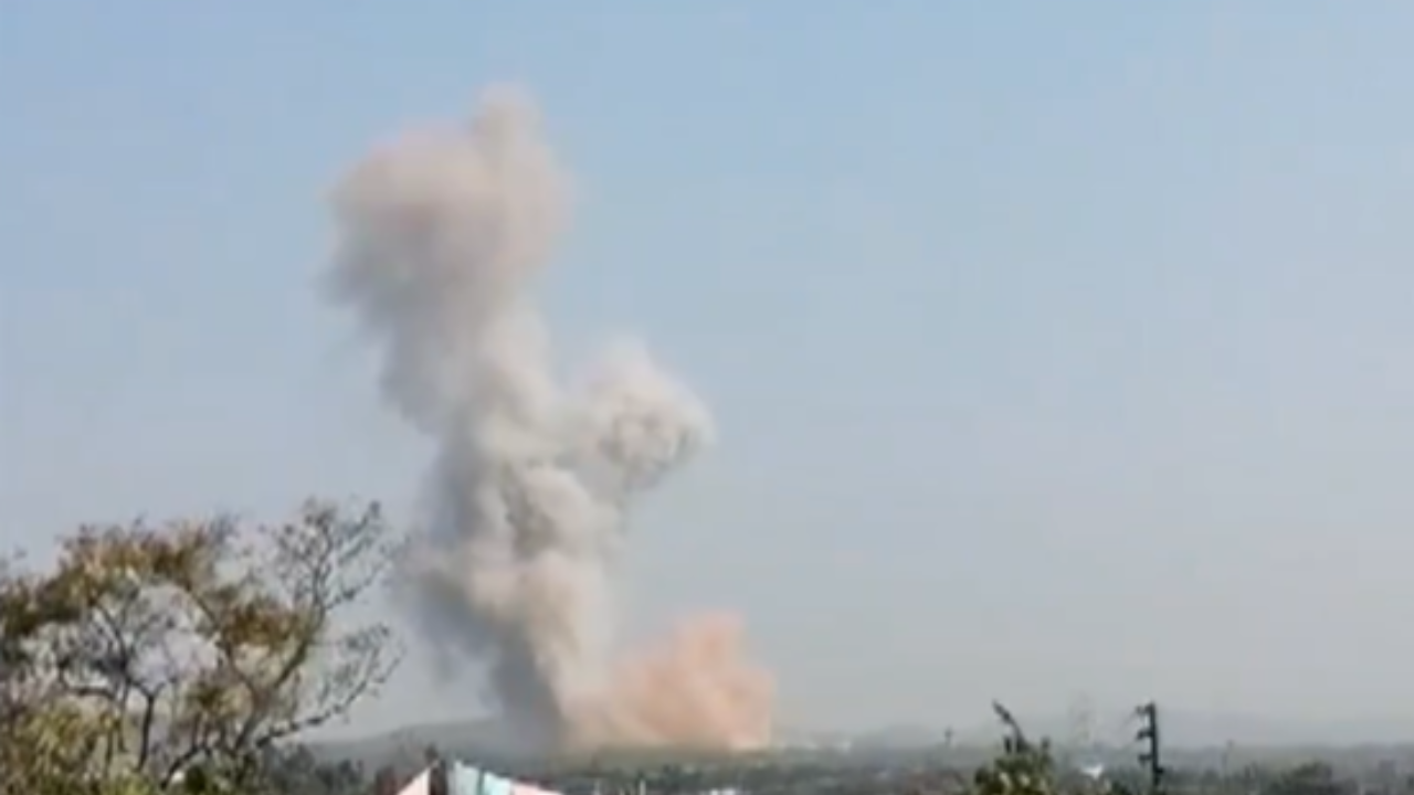 5 Dead in Blast at Ordnance Factory in Maharashtra's Bhandara, Several ... 5 Dead in Blast at Ordnance Factory in Maharashtra's Bhandara, Several ...