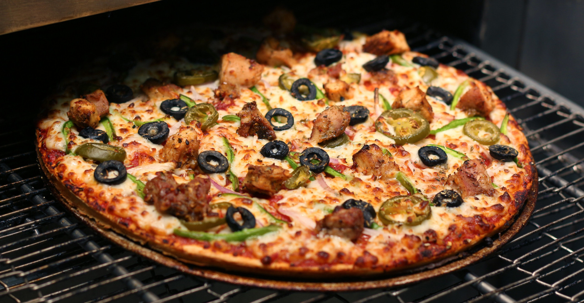 Weird pizza toppings from around the world