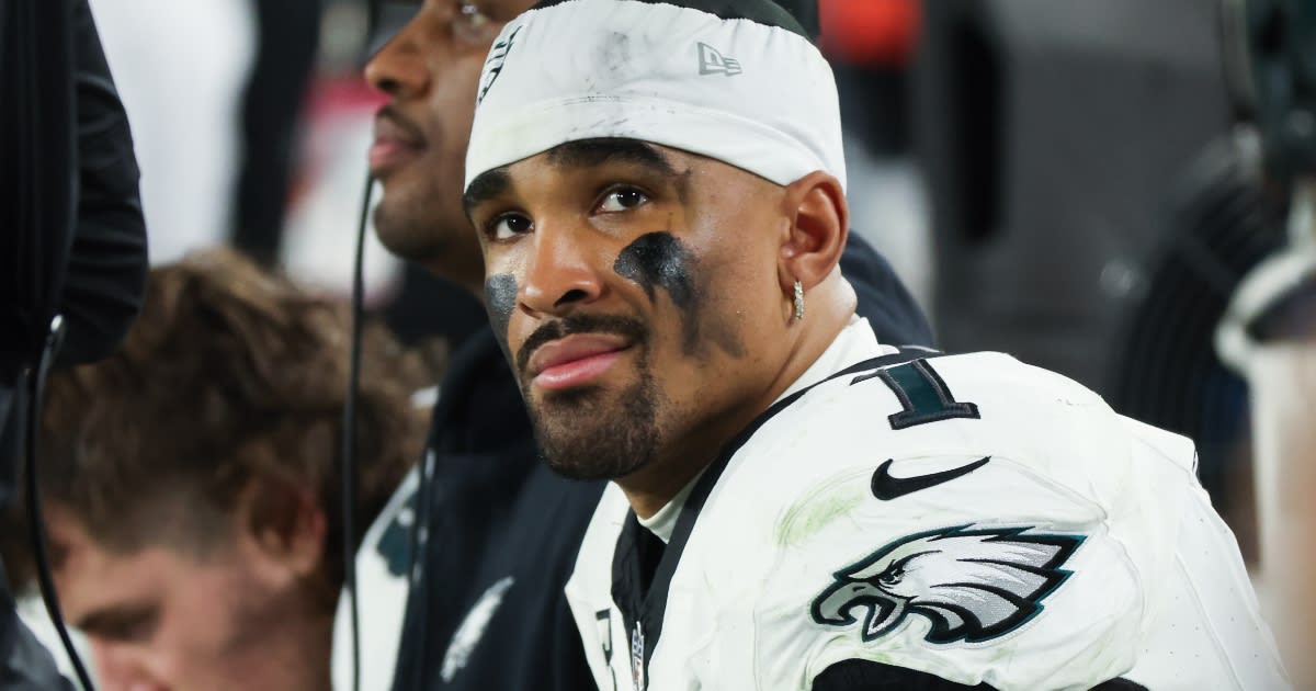 Jalen Hurts injury update: ESPN analyst reveals outlook on Eagles QB ...
