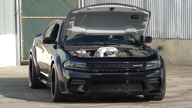 Dodge Won't Make A Manual Hellcat, So One Enterprising Fan Did
