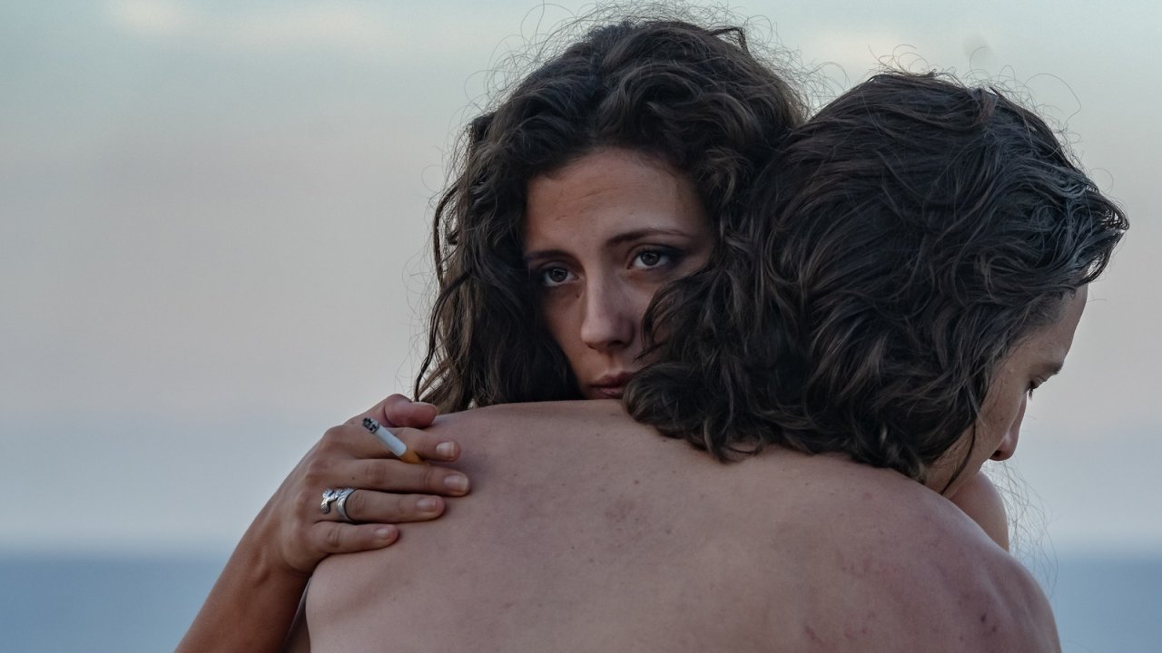 Parthenope sbarca su Netflix: ecco la data d'uscita in streaming del ...