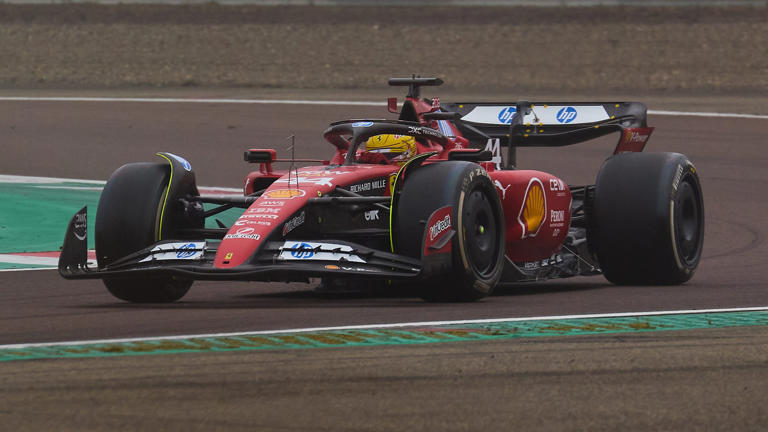 Il primo team radio di Hamilton alla Ferrari: non sembra quello di un 7 volte campione del mondo