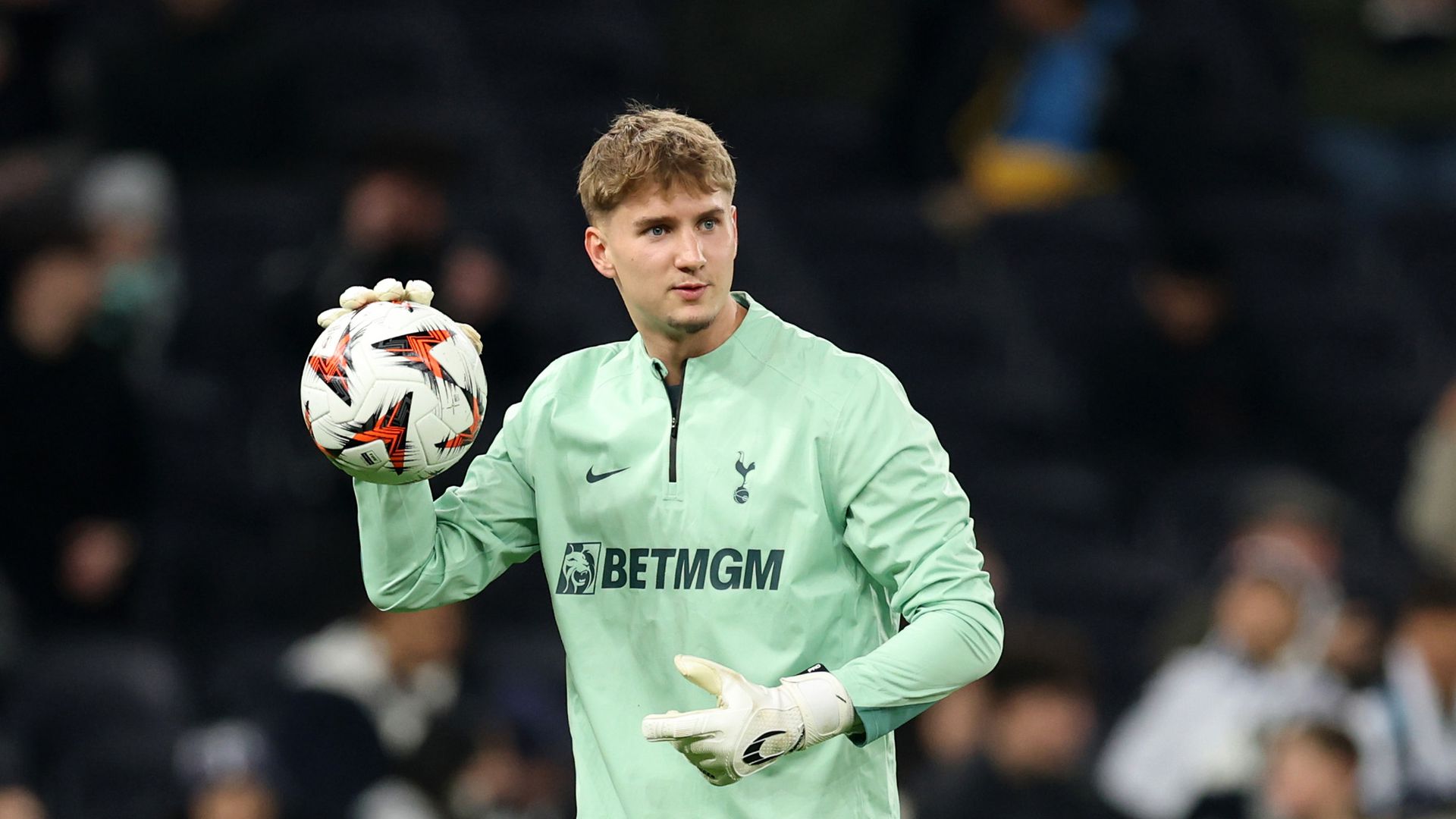 DONE DEAL: Spurs U19 keeper Luca Gunter joins Wealdstone on loan
