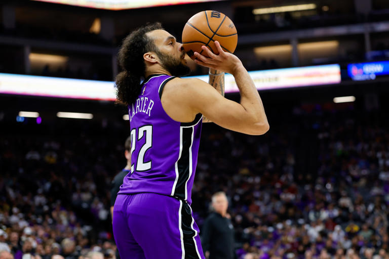 Report: Kings have been 'resistant' to trading rookie Devin Carter