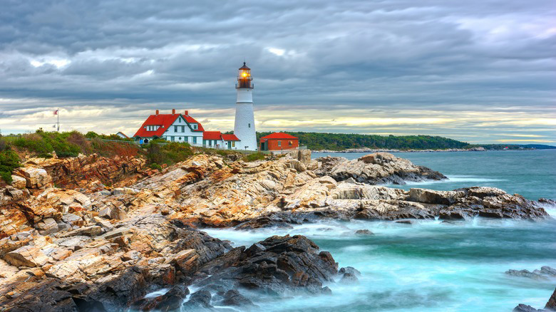 Escape Portland Crowds For A Nearby Quaint Town On Maine's Rocky Coast ... Escape Portland Crowds For A Nearby Quaint Town On Maine's Rocky Coast ...