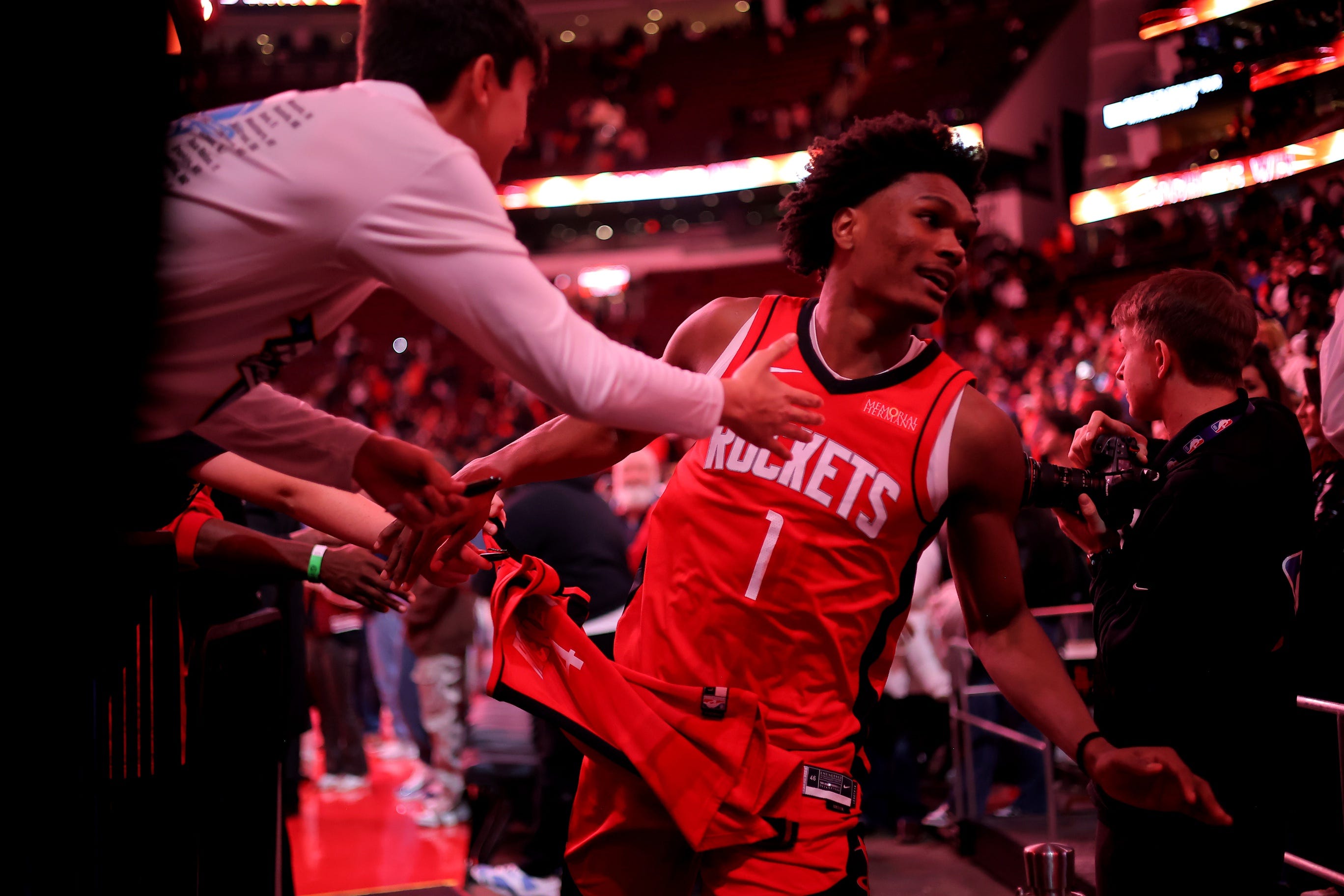 Drafted as point guard, Amen Thompson transitions into elite rebounder ...