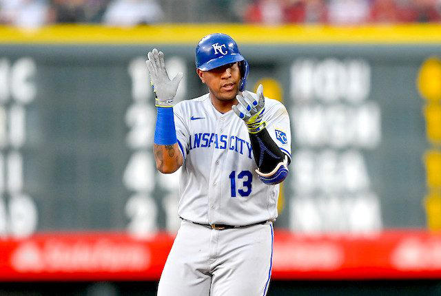 Salvador Perez Hits Home Run In Win