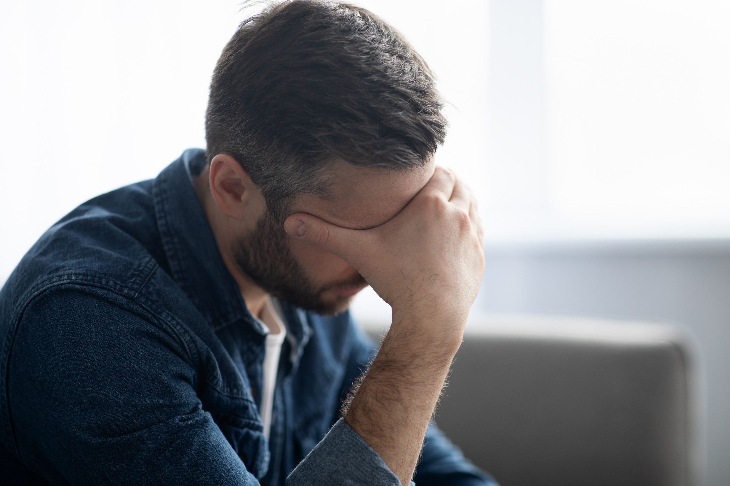 Man Not Prepared For Reaction After Spoiling 'Mystery Neighbor' Game ...