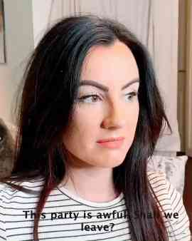 HOW GIRLS ‘TALK’ without talking