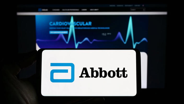 Abbott Laboratories Will Outperform Healthcare Stocks in 2025