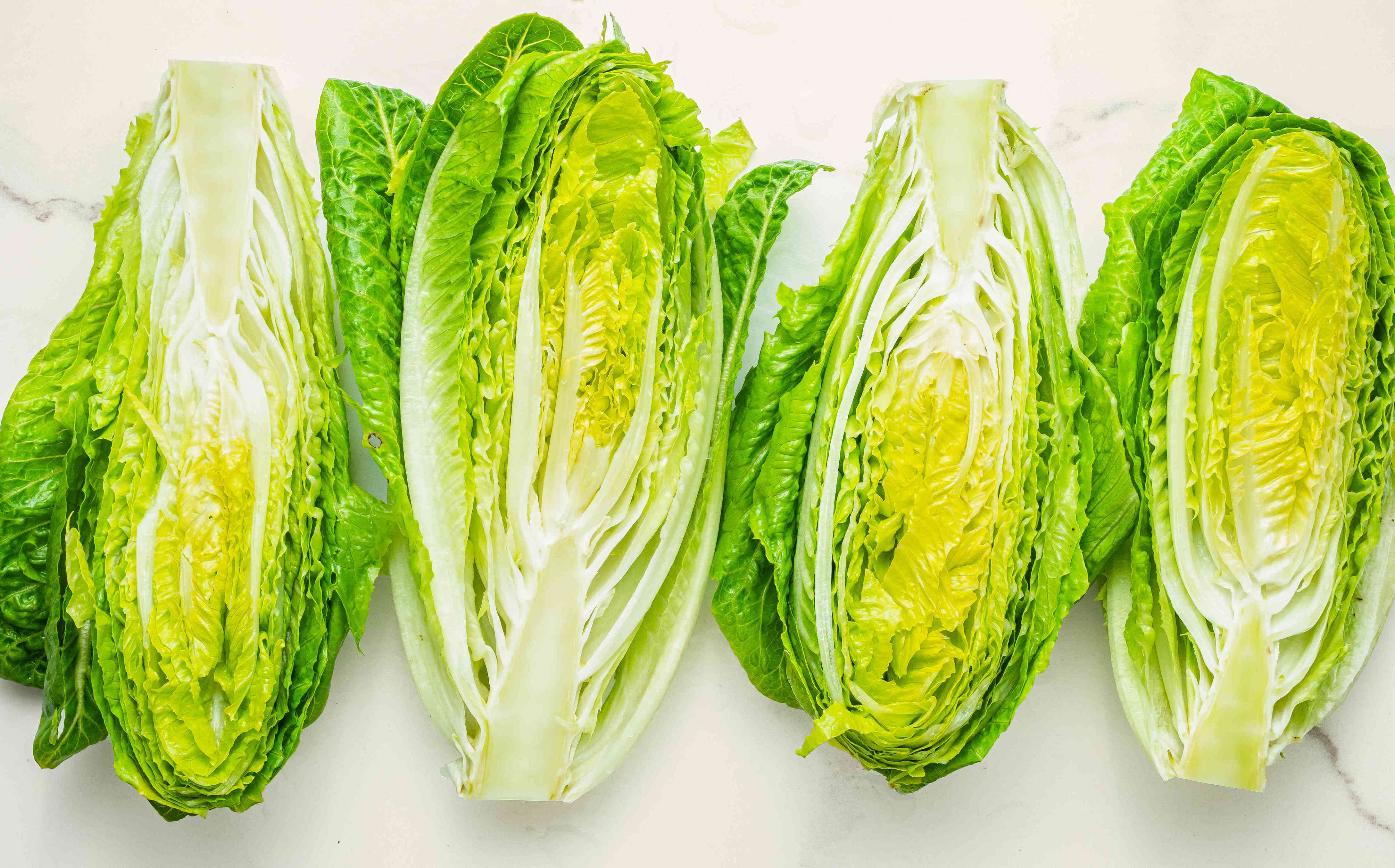 How To Wash Lettuce To Remove Dirt and Pesticides, According to Two Experts