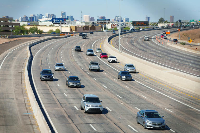 Arizona is now offering autism support license plates. What to know.