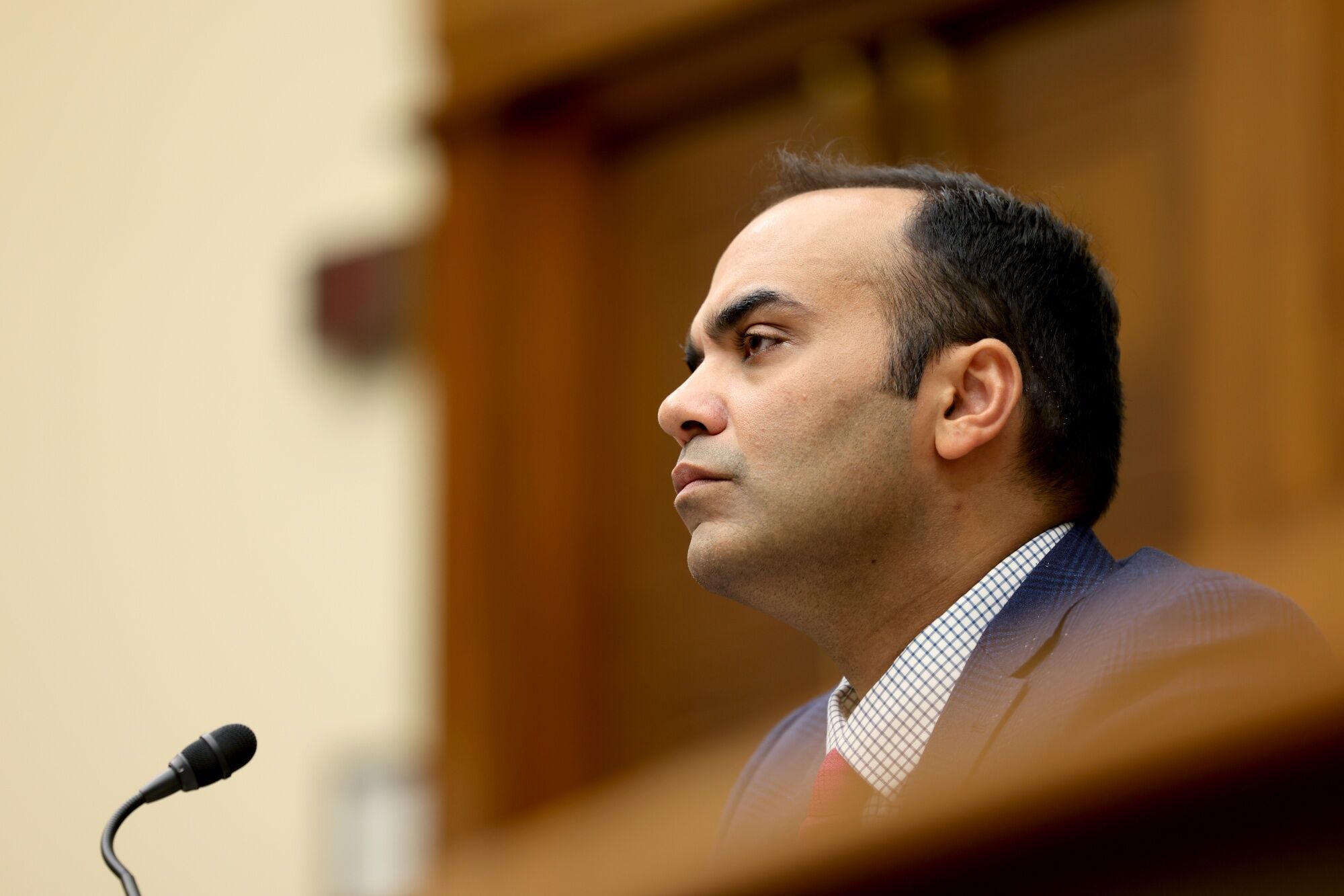 Trump Team Debates Bank Watchdogs as Chopra Remains at CFPB