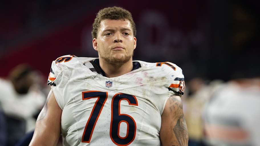 PFF Says the 49ers Should Sign Chicago Bears Guard Teven Jenkins