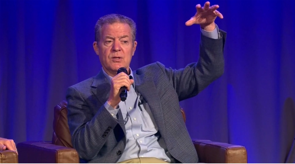 Trump rebukes Bank of America, Chase for debanking conservatives; Sam ...