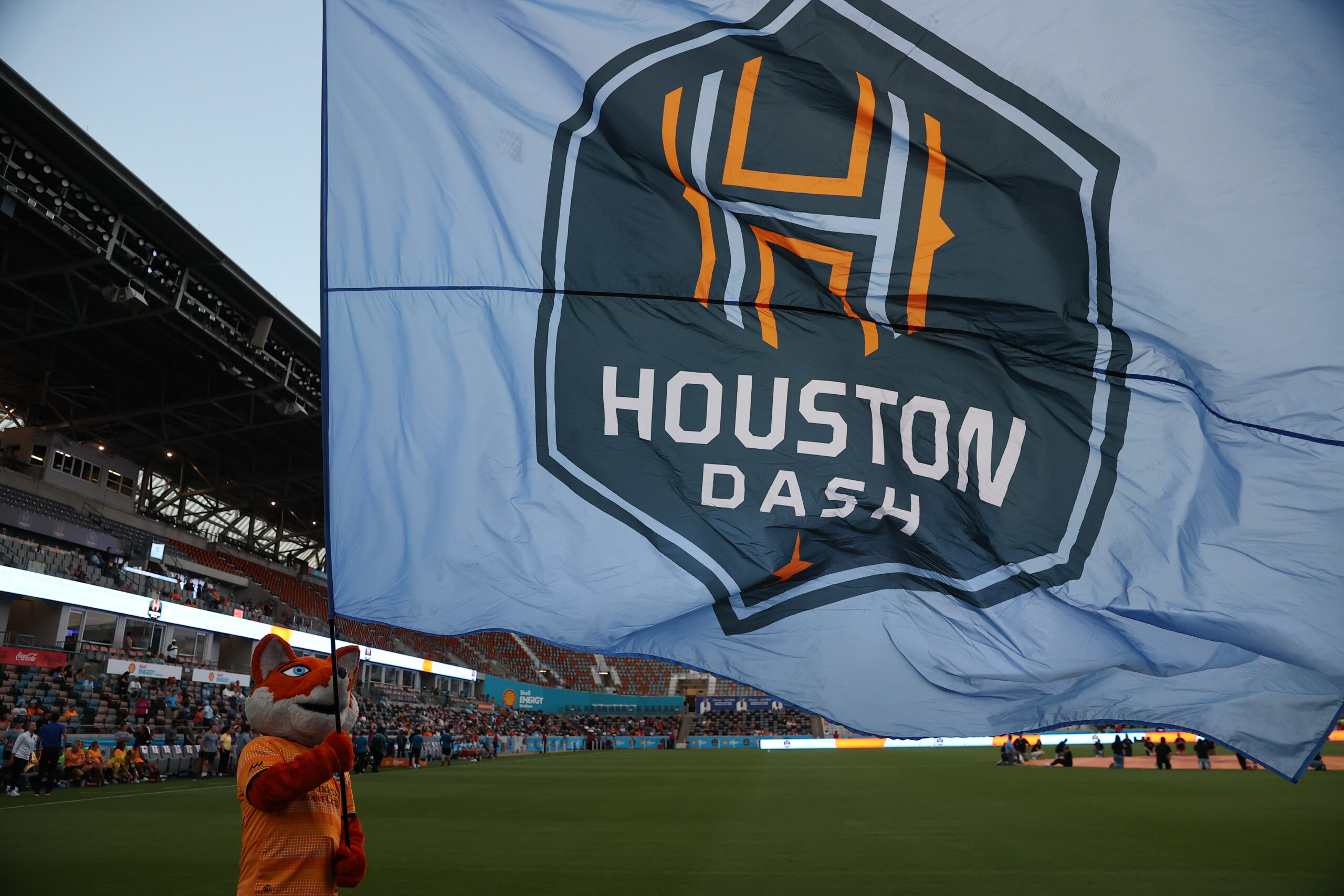 For sale: Houston Dash majority owner Ted Segal exploring options