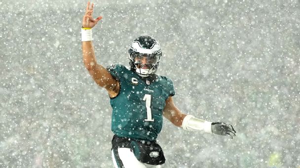Snow on sale: Eagles turn playoff victory over Rams into frosty souvenir