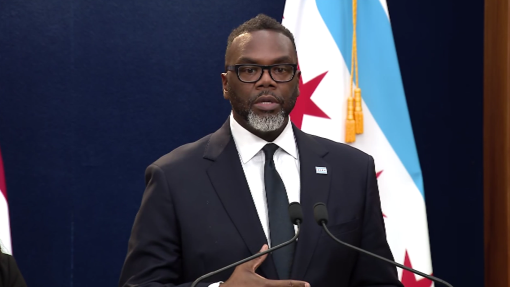 Amid Trump's immigration executive orders, Chicago mayor launches ... Amid Trump's immigration executive orders, Chicago mayor launches ...
