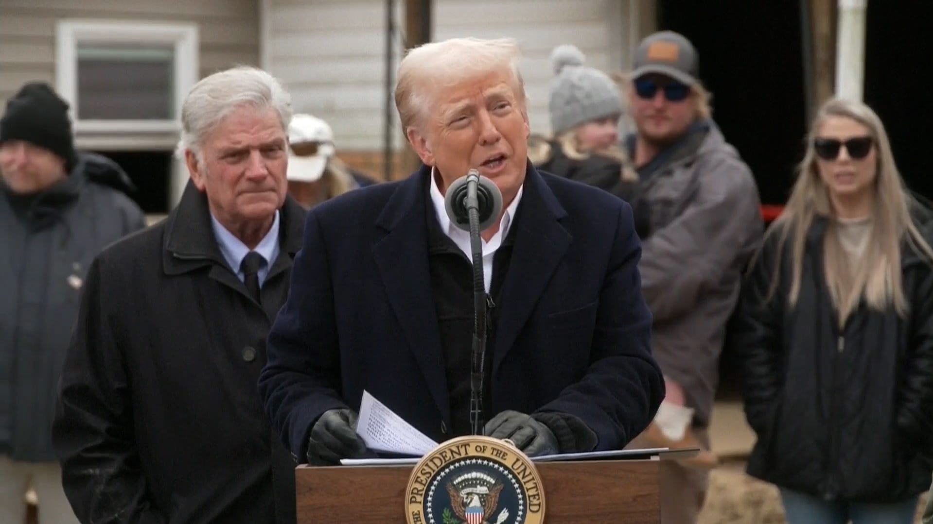 Trump says he'll recommend FEMA 'go away' during North Carolina visit