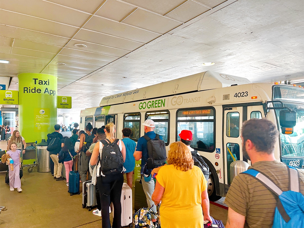 How to save money on Uber, Lyft and other rideshares from LAX