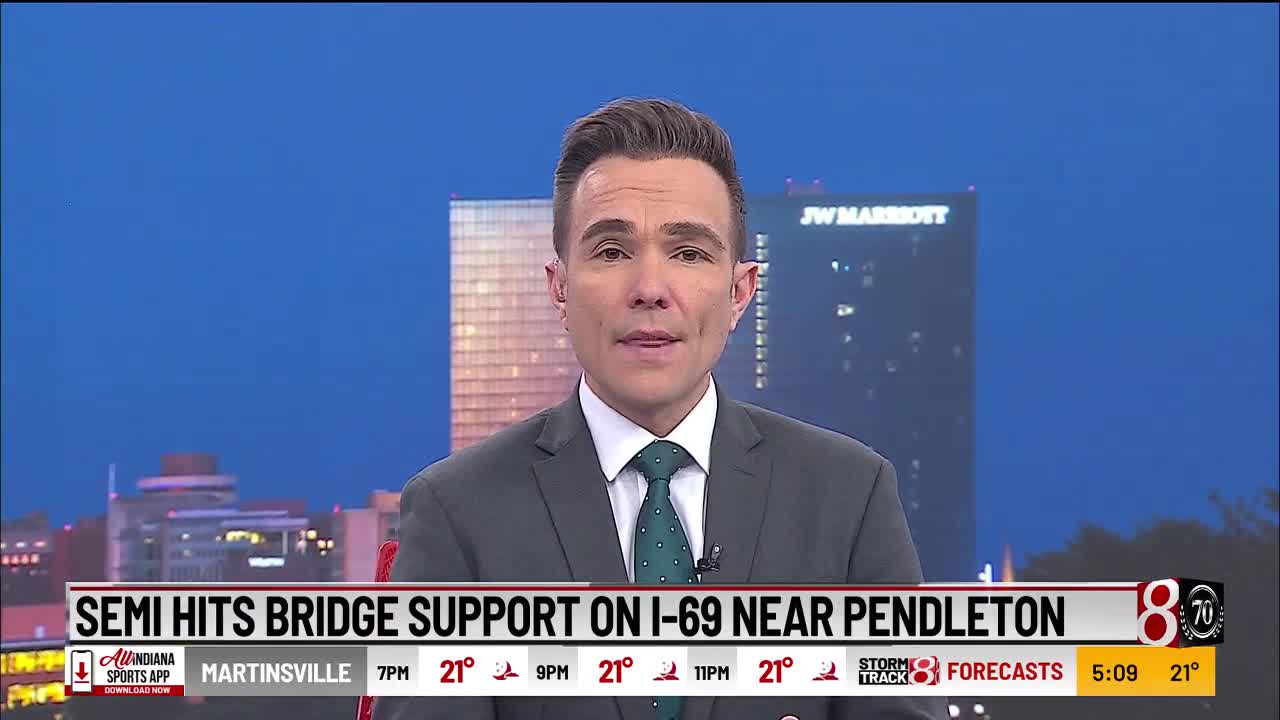 Semi hits bridge support on I-69 near Pendleton