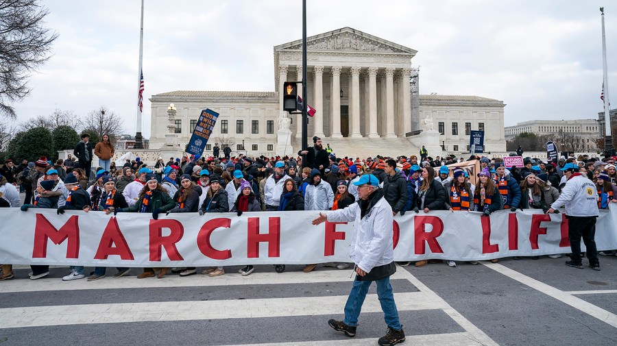 March for Life draws thousands eager to see Trump protect anti-abortion ...