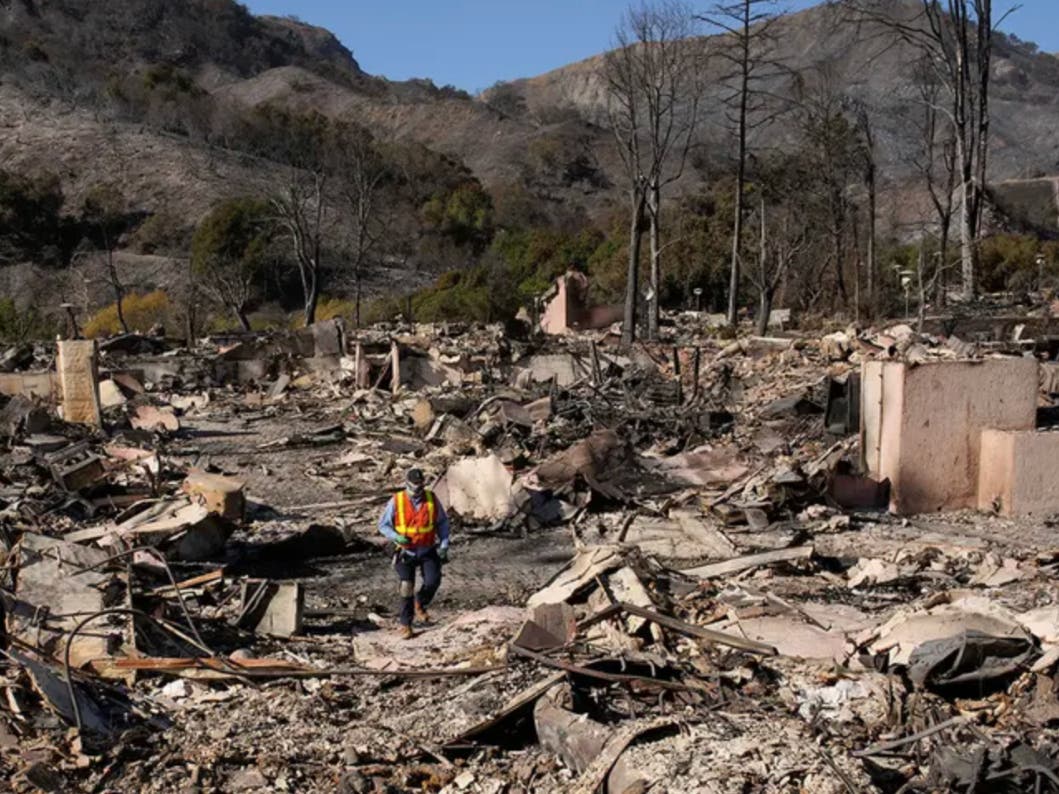 LA Burn Areas On Flood Watch Ahead Of Forecasted Rain, Thunderstorms