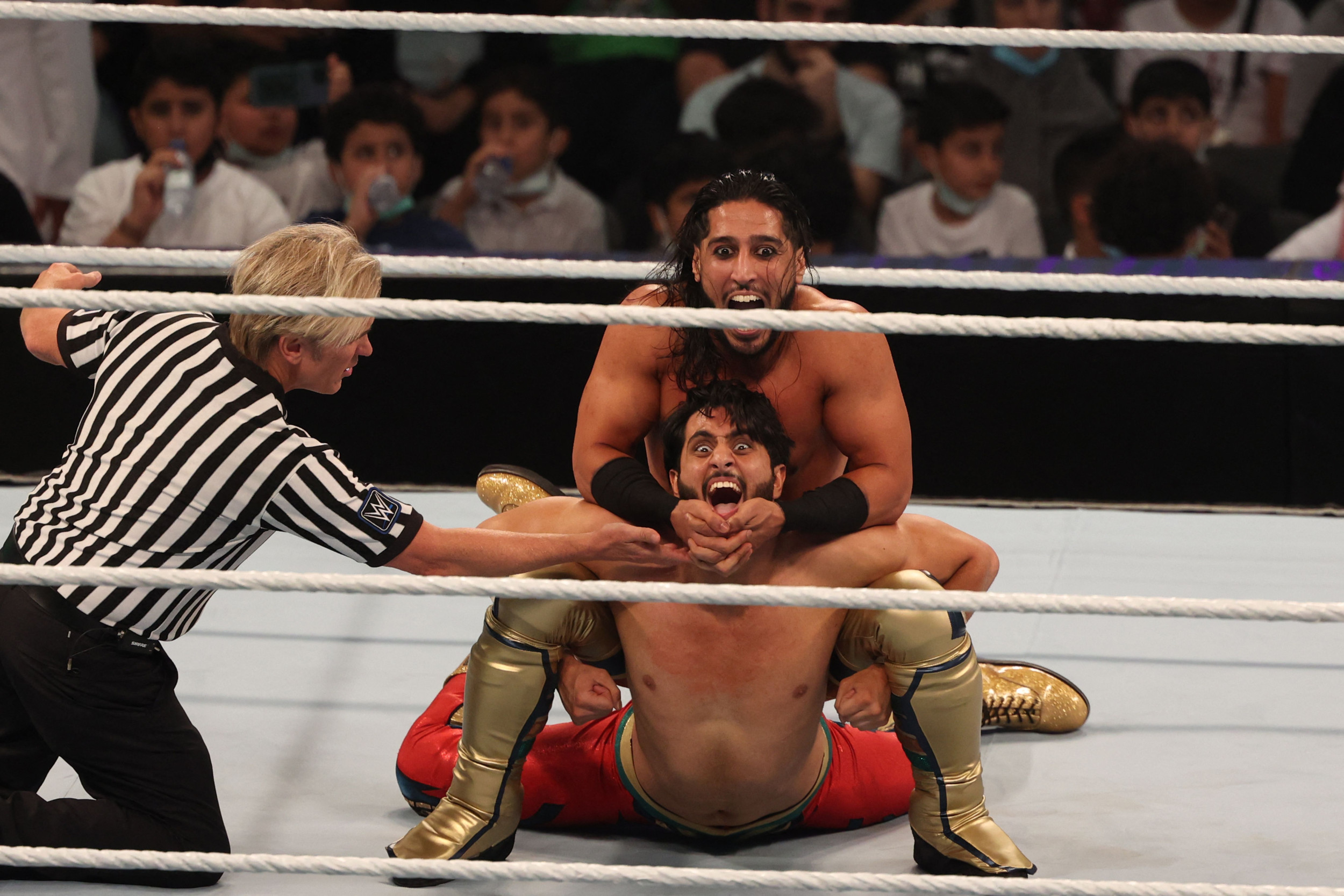 Former WWE Superstar Officially Signs With TNA