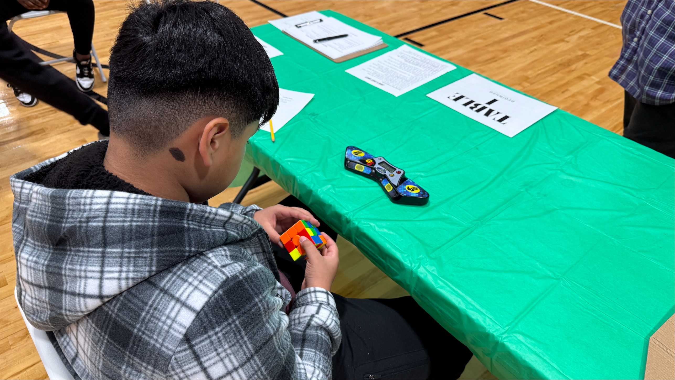 Madison students compete in Rubik's Cube contest