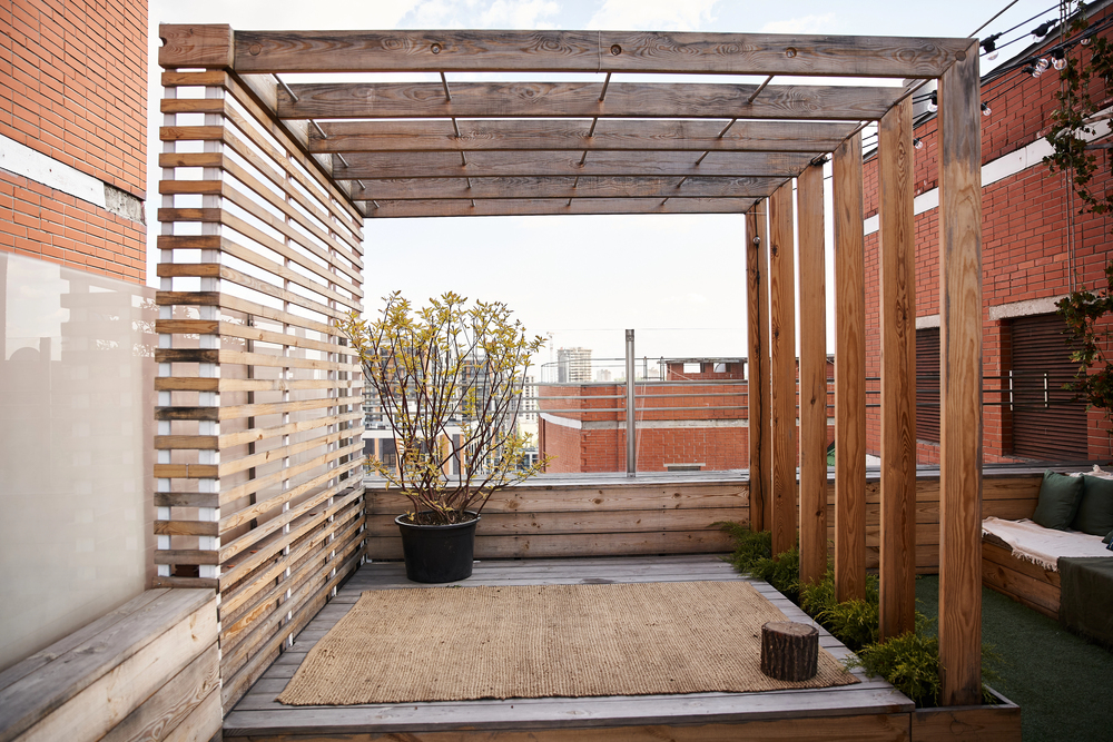 20 budget-friendly DIY pergola ideas for your backyard