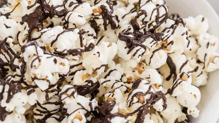 16 Popcorn Recipes You'll Want to Munch On All Week Long