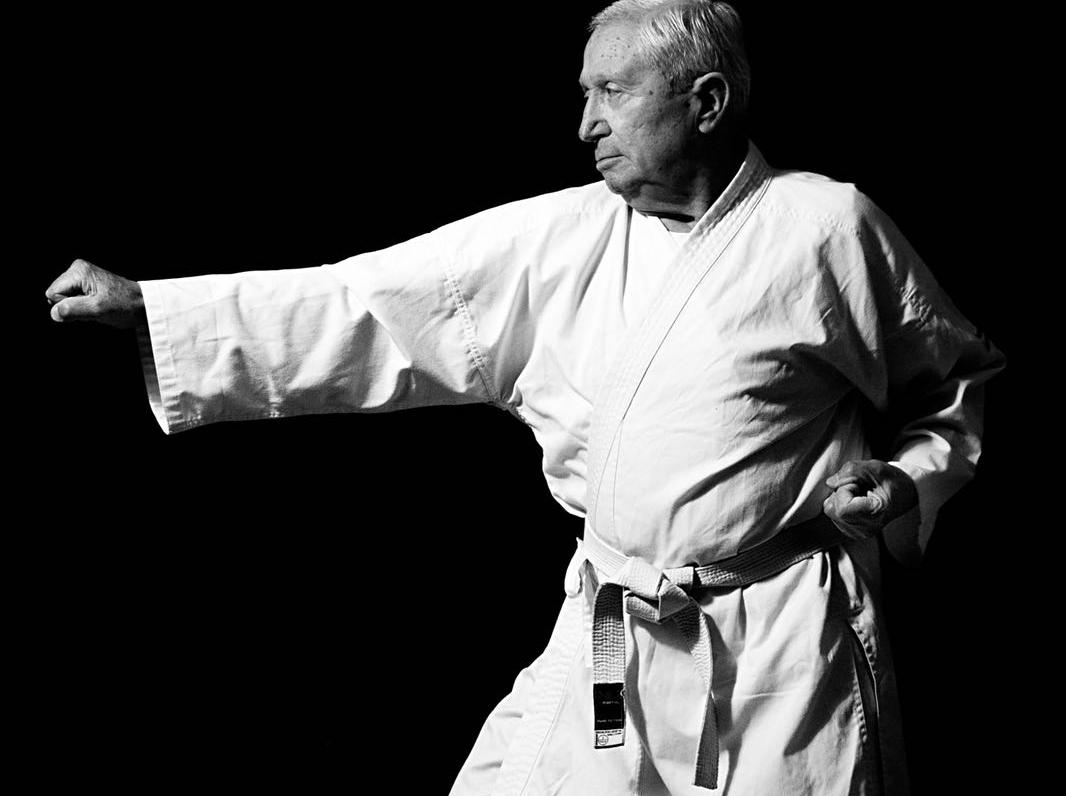 Gino, 91 anni, cintura di karate: «Il medico mi ha detto che se smetto ...