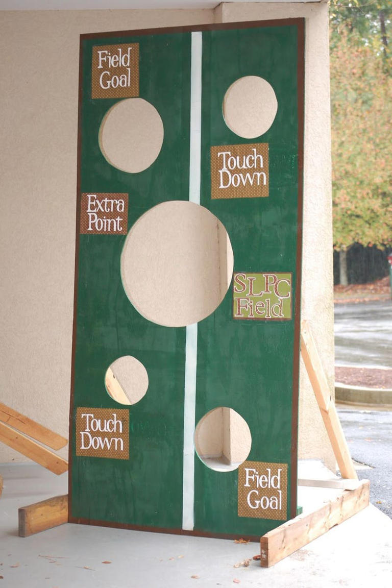 These Super Bowl party games will entertain even the biggest football fans