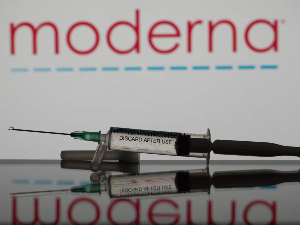 Moderna Retains Retail Support With European COVID-19 Vaccine Tender ...