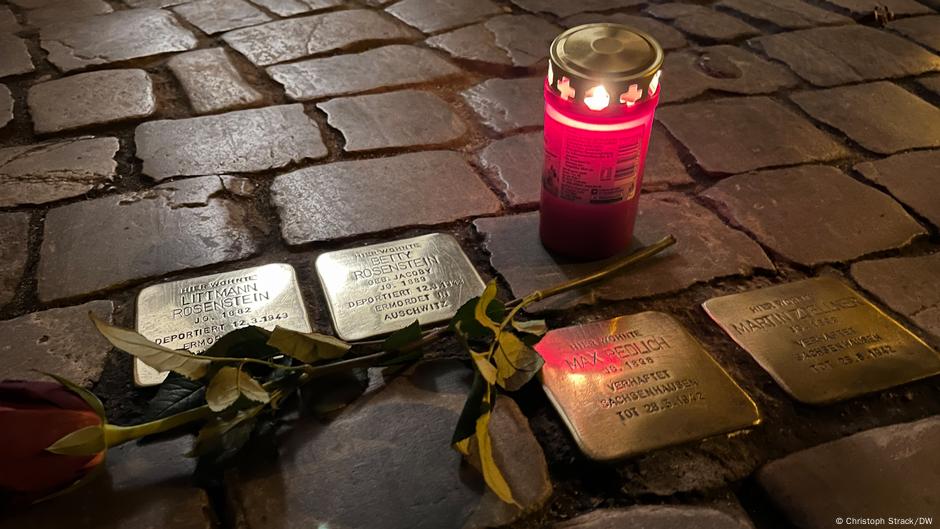 In Germany, young and old bear witness to Holocaust horrors