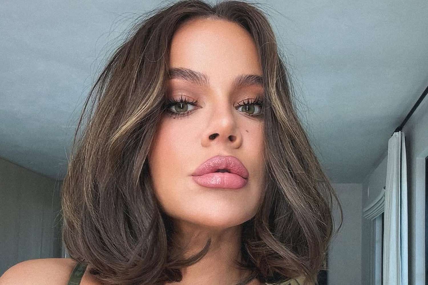 Khloé Kardashian Just Revealed a Dramatic Hair Transformation to Kick ...