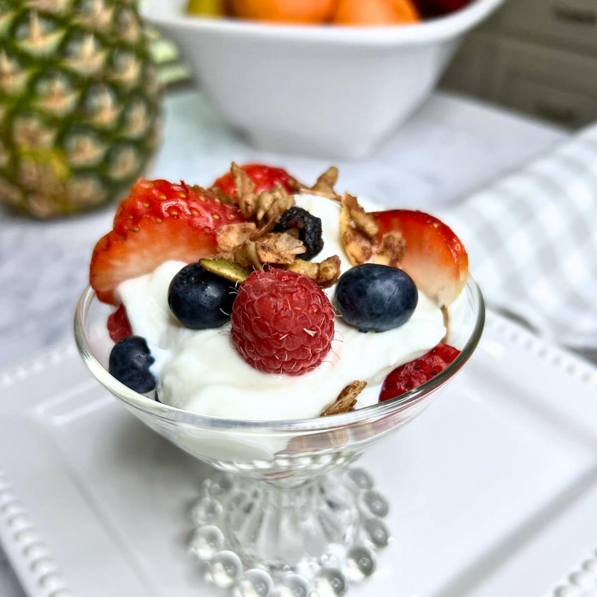 How to keep berries fresh for days in the refrigerator