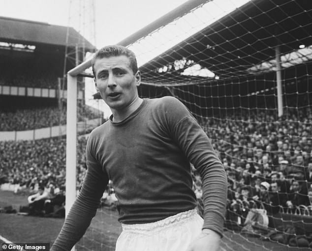 David Gaskell dead at 84: Man United pay tribute to their youngest-ever ...