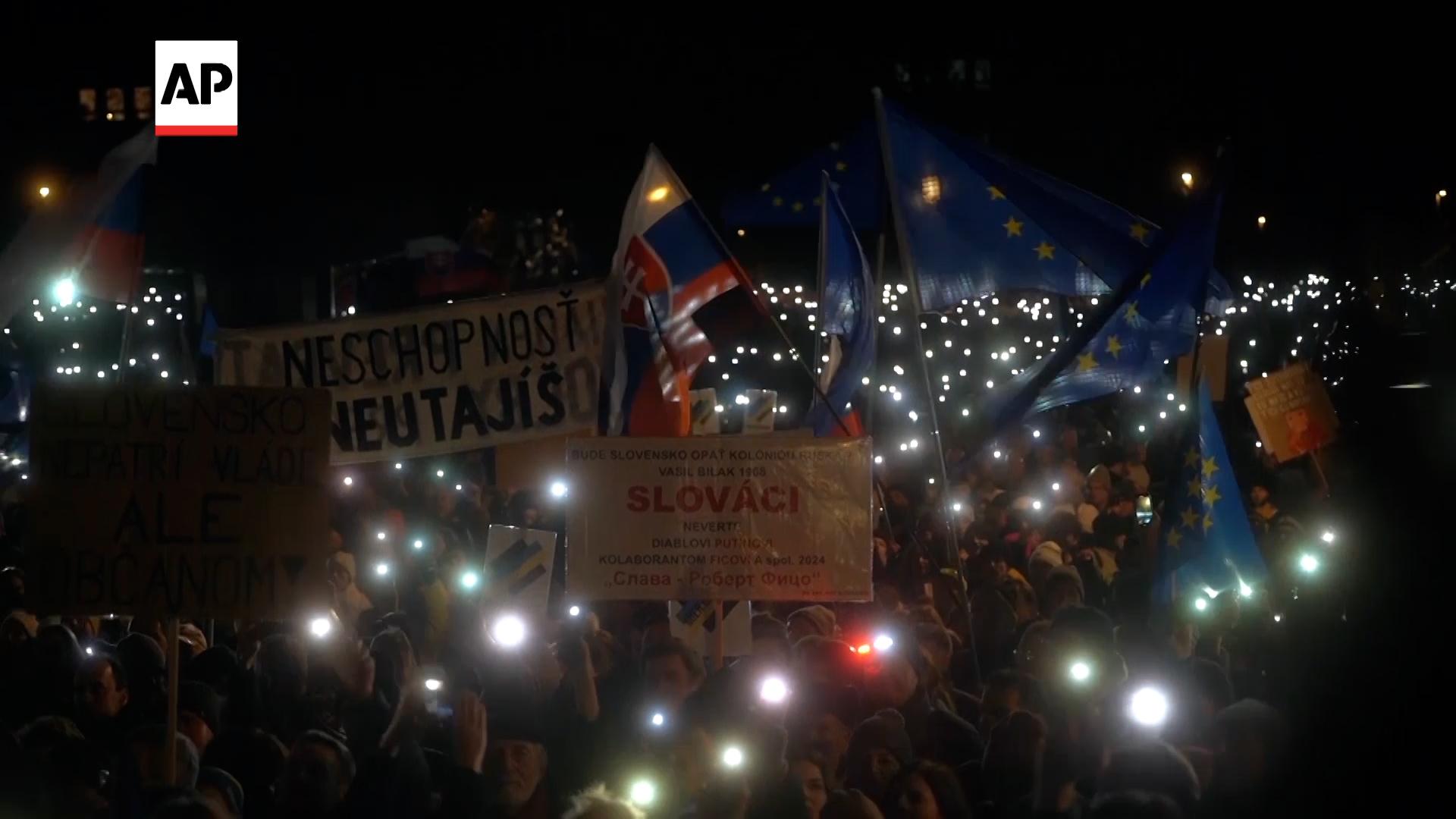 Tens of thousands protest in Slovakia over pro-Russia policies of ...