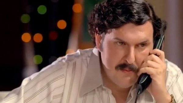 Actor que interpretó a Pablo Escobar llega a Chile con su show de stand up