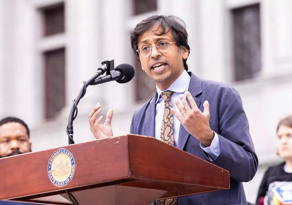 Working with representatives across political and geographic boundaries ...