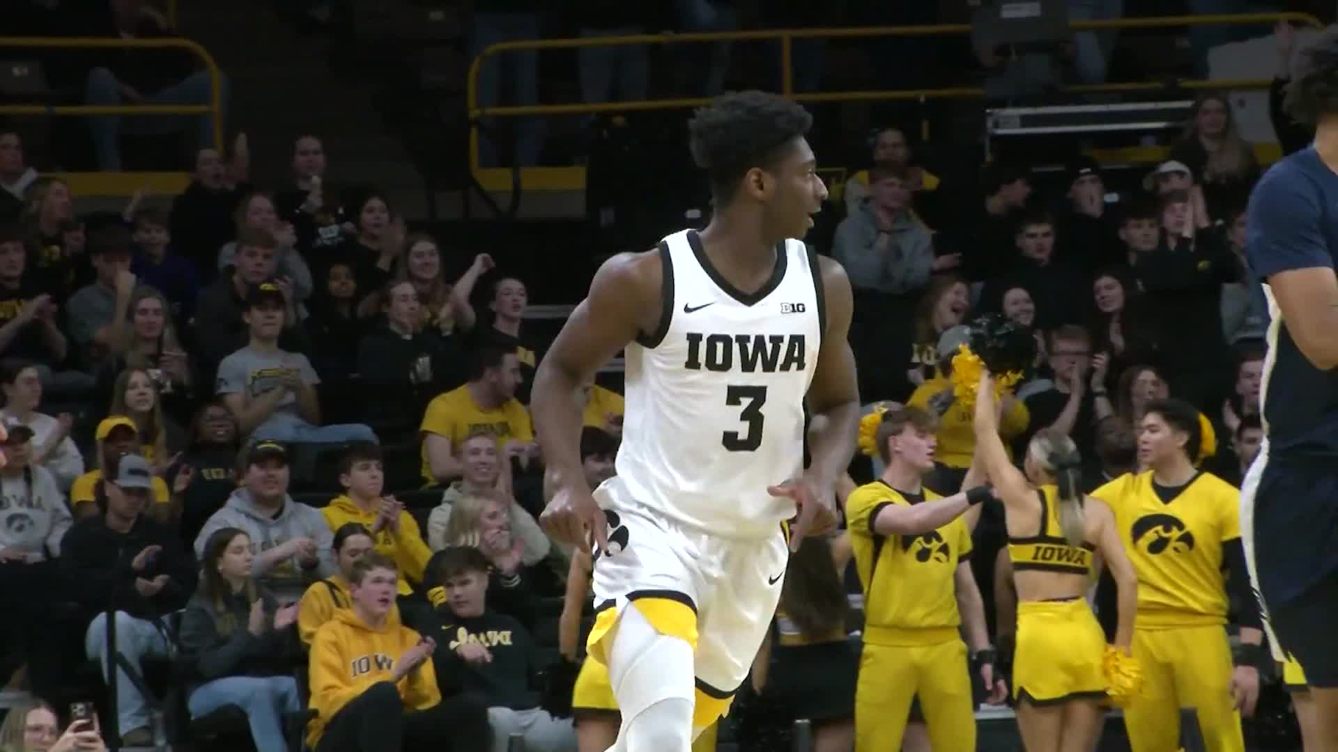 Iowa beats Penn State